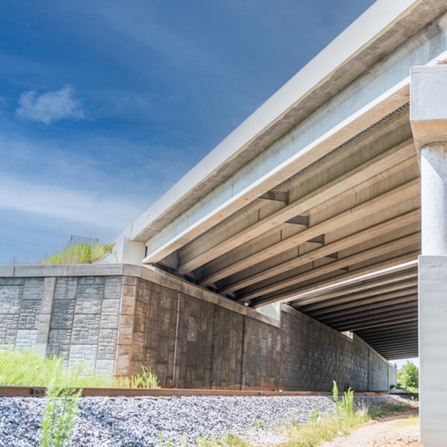 Mechanically Stabilized Earth Walls | Tricor Construction